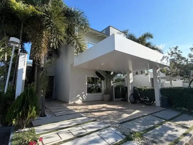 Casa / Sobrado em Condomínio para Locação em Eusébio/CE Guaribas