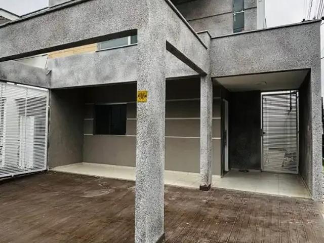 Casa / Sobrado em Condomínio para Locação em Feira de Santana/BA Sim 3 Quartos