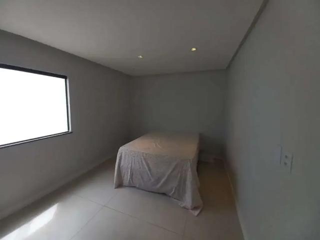 Casa / Sobrado em Condomínio para Locação em Feira de Santana/BA Sim 3 Quartos