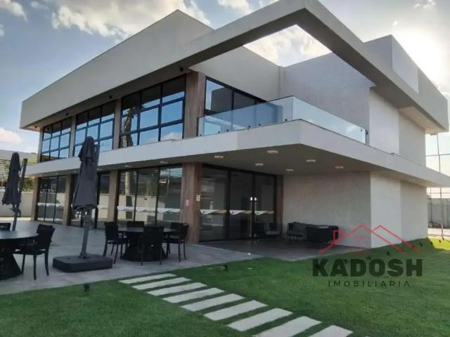 Casa / Sobrado em Condomínio para Locação em Feira de Santana/BA Sim 3 Quartos