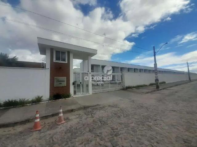 Casa / Sobrado em Condomínio para Locação em Fortaleza/CE Prefeito José Walter 3 Quartos