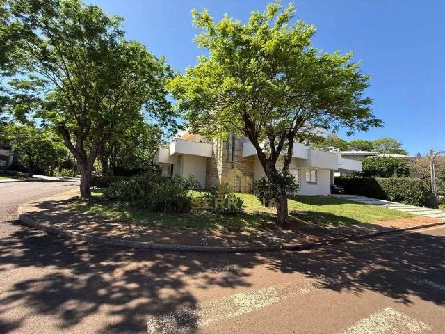 Casa / Sobrado em Condomínio para Locação em Foz do Iguaçu/PR Vila Pérola 3 Quartos