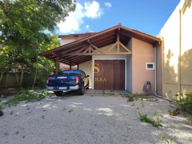 Casa / Sobrado em Condomínio para Locação em Florianópolis/SC Cachoeira do Bom Jesus 3 Quartos
