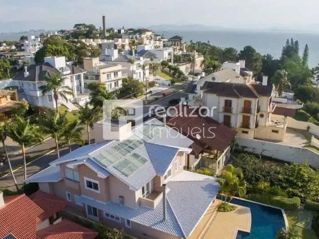 Casa / Sobrado em Condomínio para Locação em Florianópolis/SC Cacupé 4 Quartos