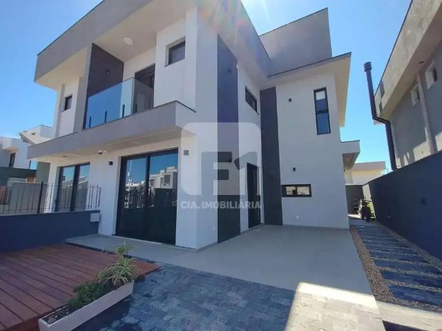 Casa / Sobrado em Condomínio para Locação em Florianópolis/SC Campeche 3 Quartos