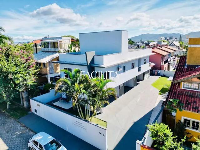 Casa / Sobrado em Condomínio para Locação em Florianópolis/SC Campeche 2 Quartos