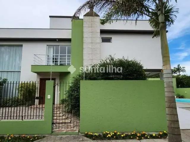 Casa / Sobrado em Condomínio para Locação em Florianópolis/SC Armação do Pântano do Sul 4 Quartos