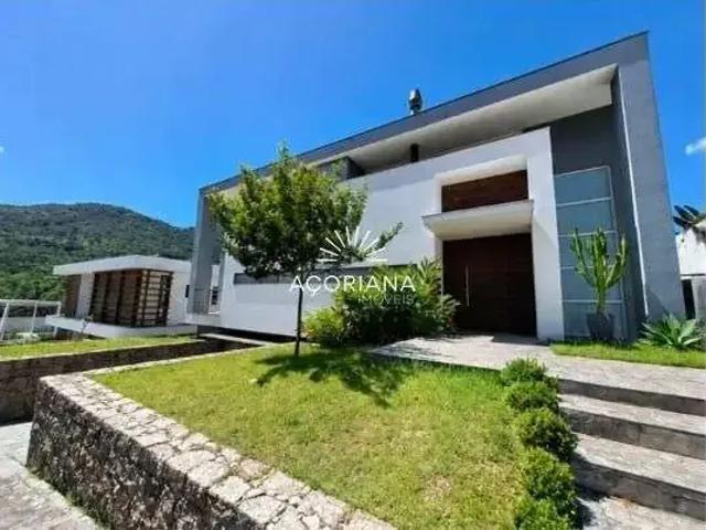 Casa / Sobrado em Condomínio para Locação em Florianópolis/SC Itacorubi 4 Quartos