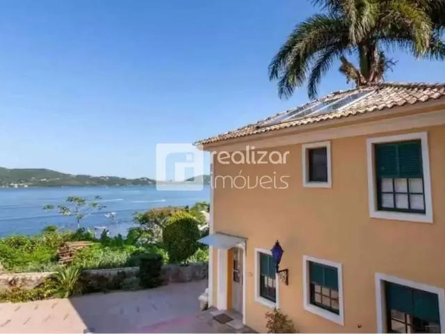 Casa / Sobrado em Condomínio para Locação em Florianópolis/SC Lagoa da Conceição 3 Quartos