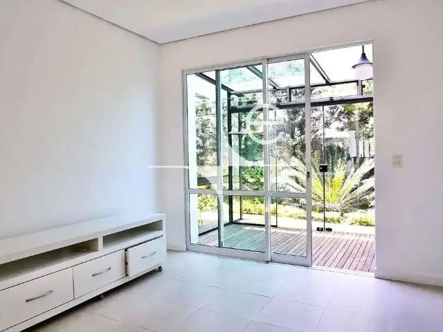 Casa / Sobrado em Condomínio para Locação em Florianópolis/SC Lagoa da Conceição 3 Quartos