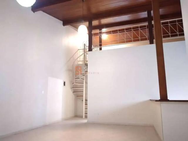 Casa / Sobrado em Condomínio para Locação em Florianópolis/SC Rio Tavares 2 Quartos