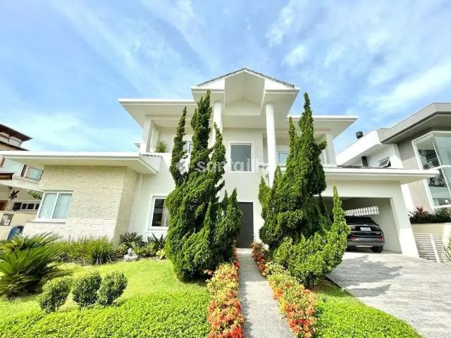 Casa / Sobrado em Condomínio para Locação em Florianópolis/SC Rio Tavares 4 Quartos