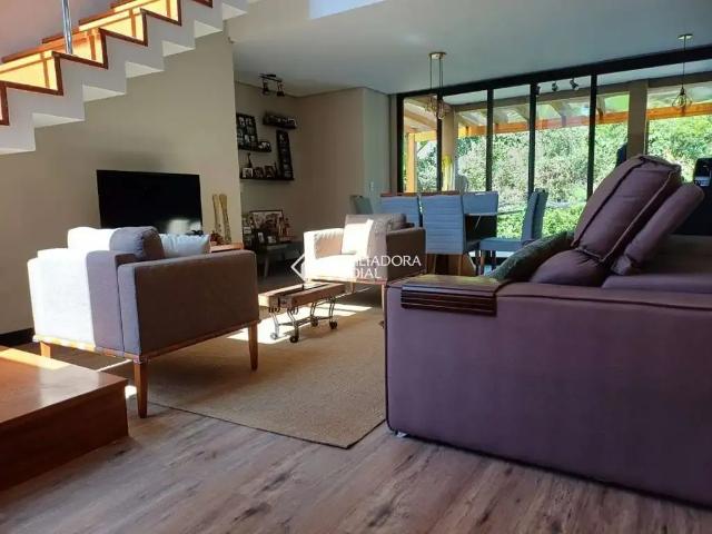 Casa / Sobrado em Condomínio para Locação em Florianópolis/SC Vargem Grande 2 Quartos