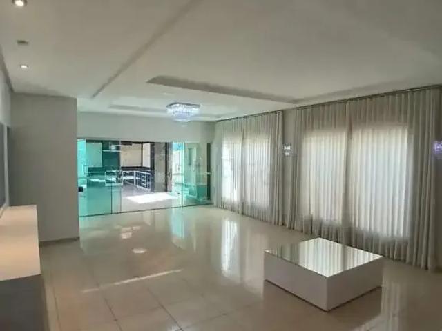 Casa / Sobrado em Condomínio para Locação em Goiânia/GO Jardins Madri 4 Quartos