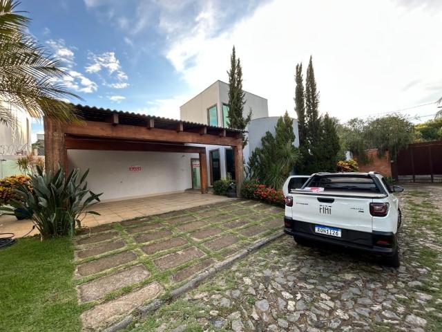 Casa / Sobrado em Condomínio para Locação em Governador Valadares/MG Centro