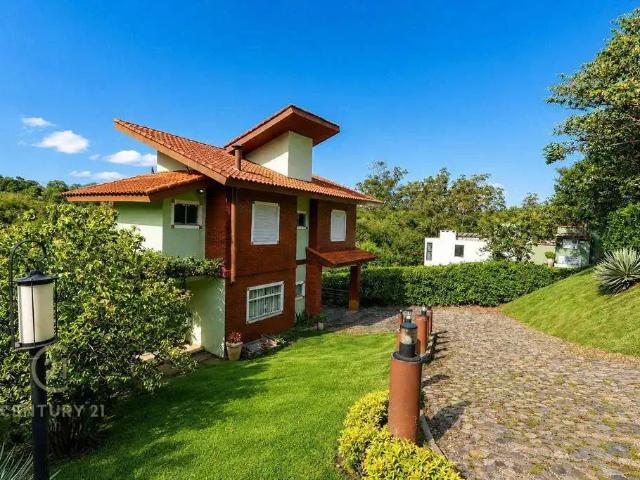 Casa / Sobrado em Condomínio para Locação em Guararema/SP Zona Rural 5 Quartos