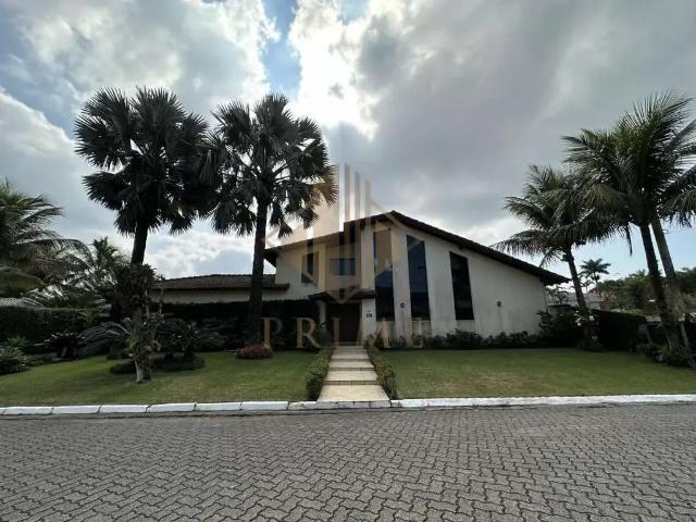 Casa / Sobrado em Condomínio para Locação em Guarujá/SP Balneário Praia do Pernambuco 4 Quartos