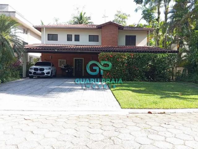 Casa / Sobrado em Condomínio para Locação em Guarujá/SP Enseada 5 Quartos