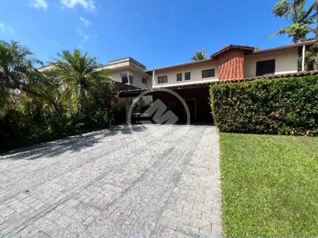 Casa / Sobrado em Condomínio para Locação em Guarujá/SP Enseada 5 Quartos