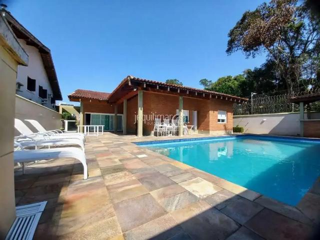 Casa / Sobrado em Condomínio para Locação em Guarujá/SP Enseada 3 Quartos