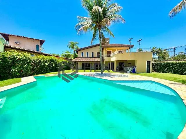 Casa / Sobrado em Condomínio para Locação em Guarujá/SP Jardim Acapulco 4 Quartos