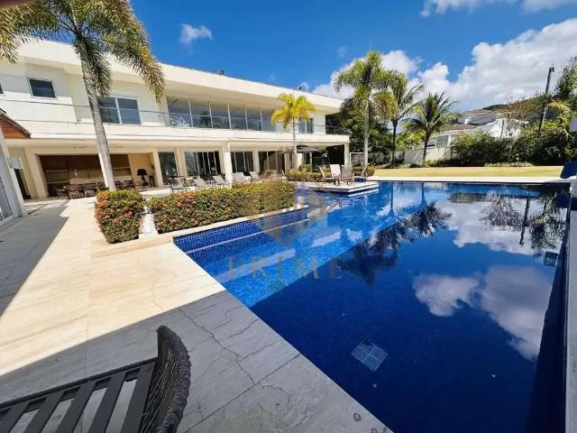 Casa / Sobrado em Condomínio para Locação em Guarujá/SP Jardim Acapulco 6 Quartos
