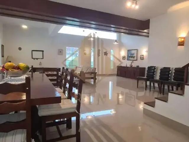 Casa / Sobrado em Condomínio para Locação em Guarujá/SP Jardim Acapulco 7 Quartos