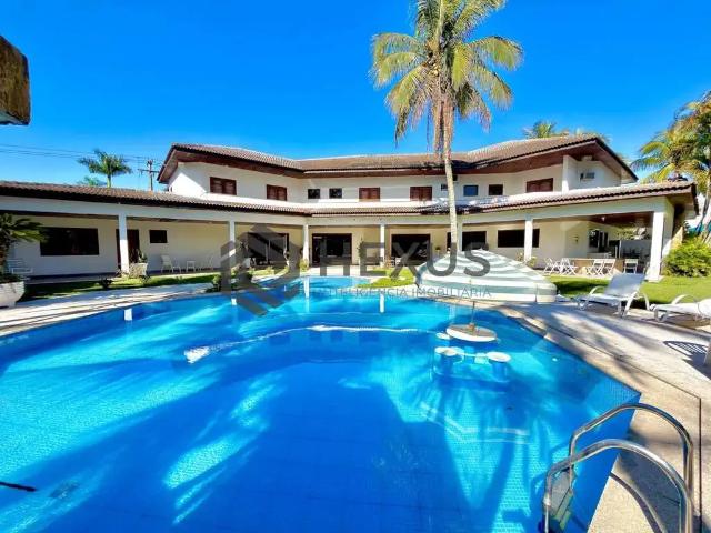 Casa / Sobrado em Condomínio para Locação em Guarujá/SP Jardim Acapulco 7 Quartos