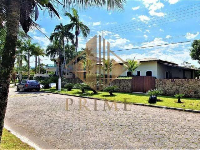 Casa / Sobrado em Condomínio para Locação em Guarujá/SP Jardim Acapulco 7 Quartos