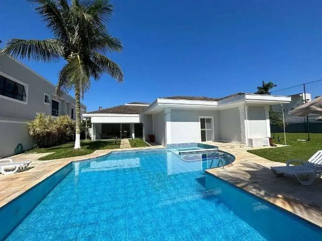 Casa / Sobrado em Condomínio para Locação em Guarujá/SP Jardim Acapulco 7 Quartos