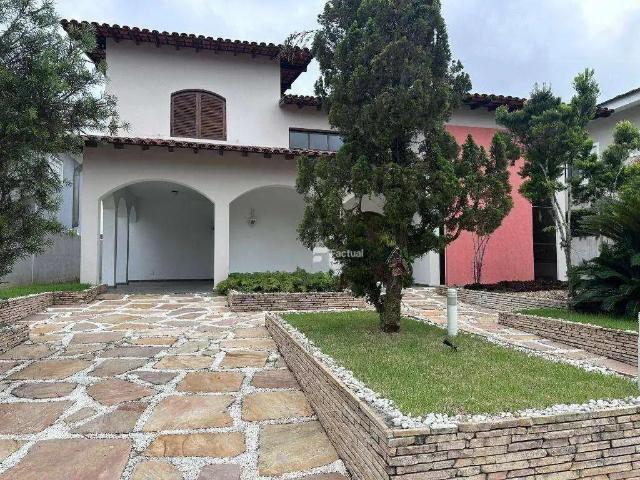 Casa / Sobrado em Condomínio para Locação em Guarujá/SP Jardim Três Marias 4 Quartos