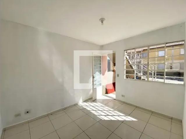 Casa / Sobrado em Condomínio para Locação em Guarulhos/SP Vila Nova Bonsucesso 2 Quartos