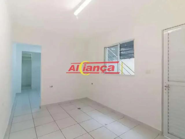 Casa / Sobrado em Condomínio para Locação em Guarulhos/SP Vila Barros 1 Quartos