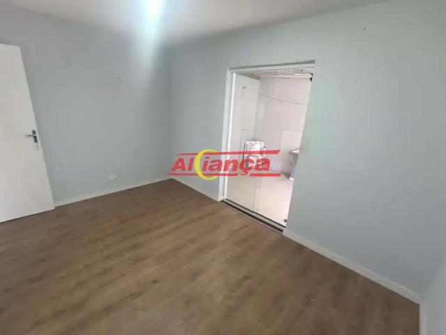 Casa / Sobrado em Condomínio para Locação em Guarulhos/SP Vila Barros 2 Quartos