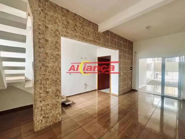 Casa / Sobrado em Condomínio para Locação em Guarulhos/SP Chácara Cabuçu 3 Quartos