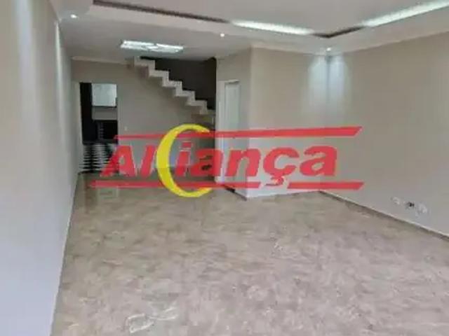 Casa / Sobrado em Condomínio para Locação em Guarulhos/SP Cidade Maia 4 Quartos