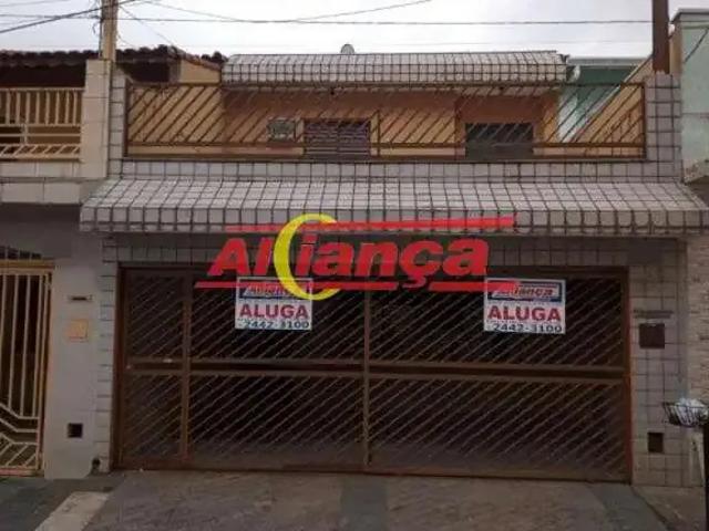 Casa / Sobrado em Condomínio para Locação em Guarulhos/SP Cidade Maia 3 Quartos