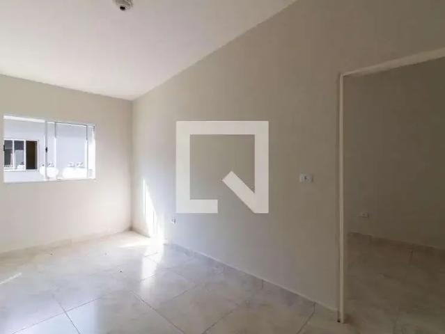 Casa / Sobrado em Condomínio para Locação em Guarulhos/SP Jardim Adriana 1 Quartos