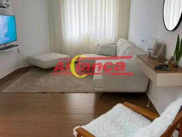 Casa / Sobrado em Condomínio para Locação em Guarulhos/SP Jardim Fortaleza 3 Quartos