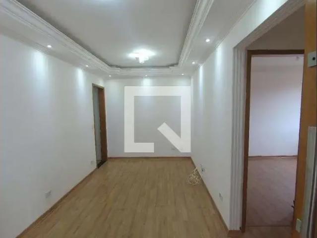 Casa / Sobrado em Condomínio para Locação em Guarulhos/SP Jardim Presidente Dutra 2 Quartos