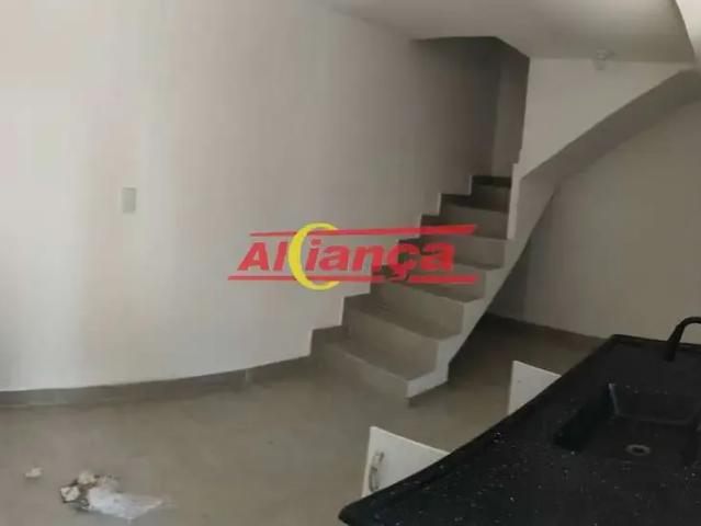 Casa / Sobrado em Condomínio para Locação em Guarulhos/SP Parque Continental I 2 Quartos