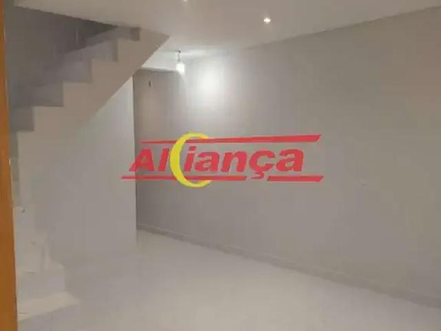 Casa / Sobrado em Condomínio para Locação em Guarulhos/SP Parque Flamengo 3 Quartos