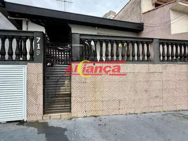 Casa / Sobrado em Condomínio para Locação em Guarulhos/SP Ponte Grande 3 Quartos