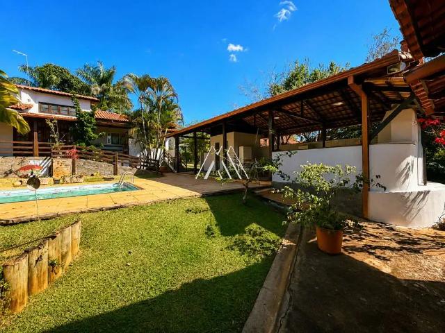 Casa / Sobrado em Condomínio para Locação em Igarapé/MG Fazenda Solar 6 Quartos