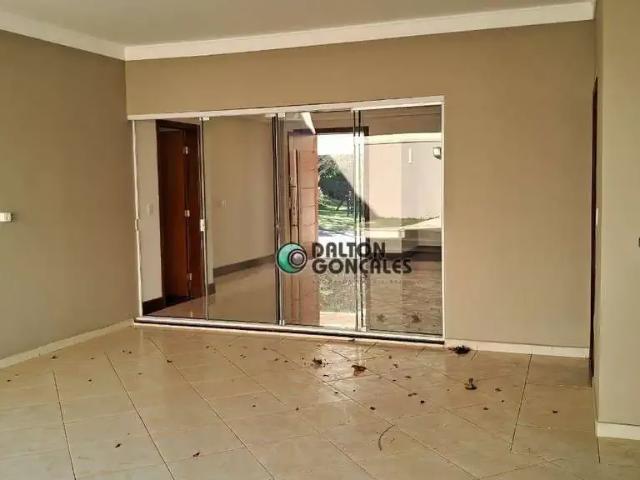 Casa / Sobrado em Condomínio para Locação em Indaiatuba/SP Chácara Areal 4 Quartos