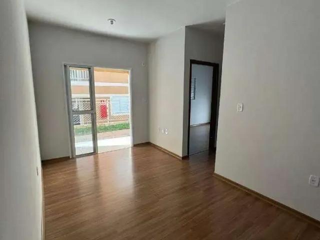 Casa / Sobrado em Condomínio para Locação em Indaiatuba/SP Europark Comercial 2 Quartos