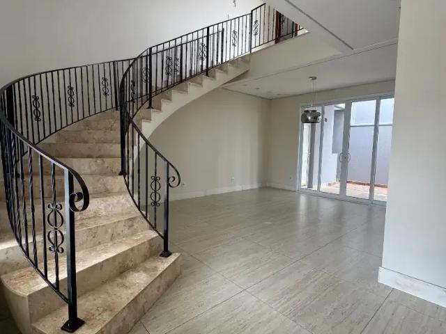 Casa / Sobrado em Condomínio para Locação em Indaiatuba/SP Jardim Montreal Residence 4 Quartos