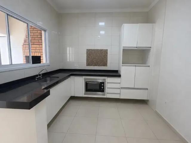 Casa / Sobrado em Condomínio para Locação em Indaiatuba/SP Jardim Montreal Residence 3 Quartos