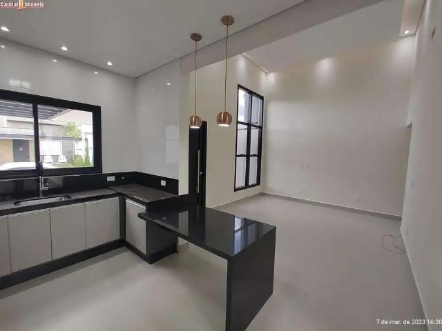 Casa / Sobrado em Condomínio para Locação em Indaiatuba/SP Jardim Montreal Residence 3 Quartos