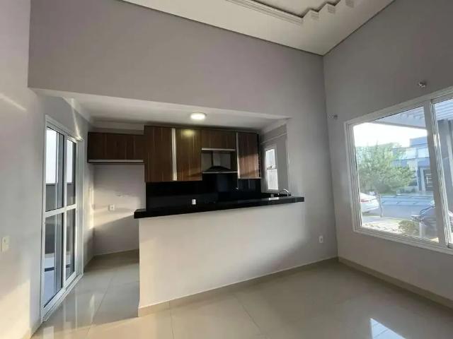 Casa / Sobrado em Condomínio para Locação em Indaiatuba/SP Jardim Park Real 3 Quartos